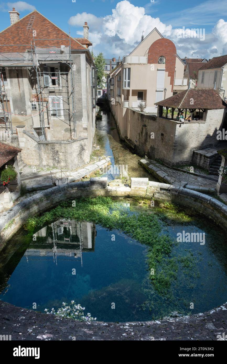 The Fosse Dionne in Tonnerre is a karst spring, fed by rainwater from ...
