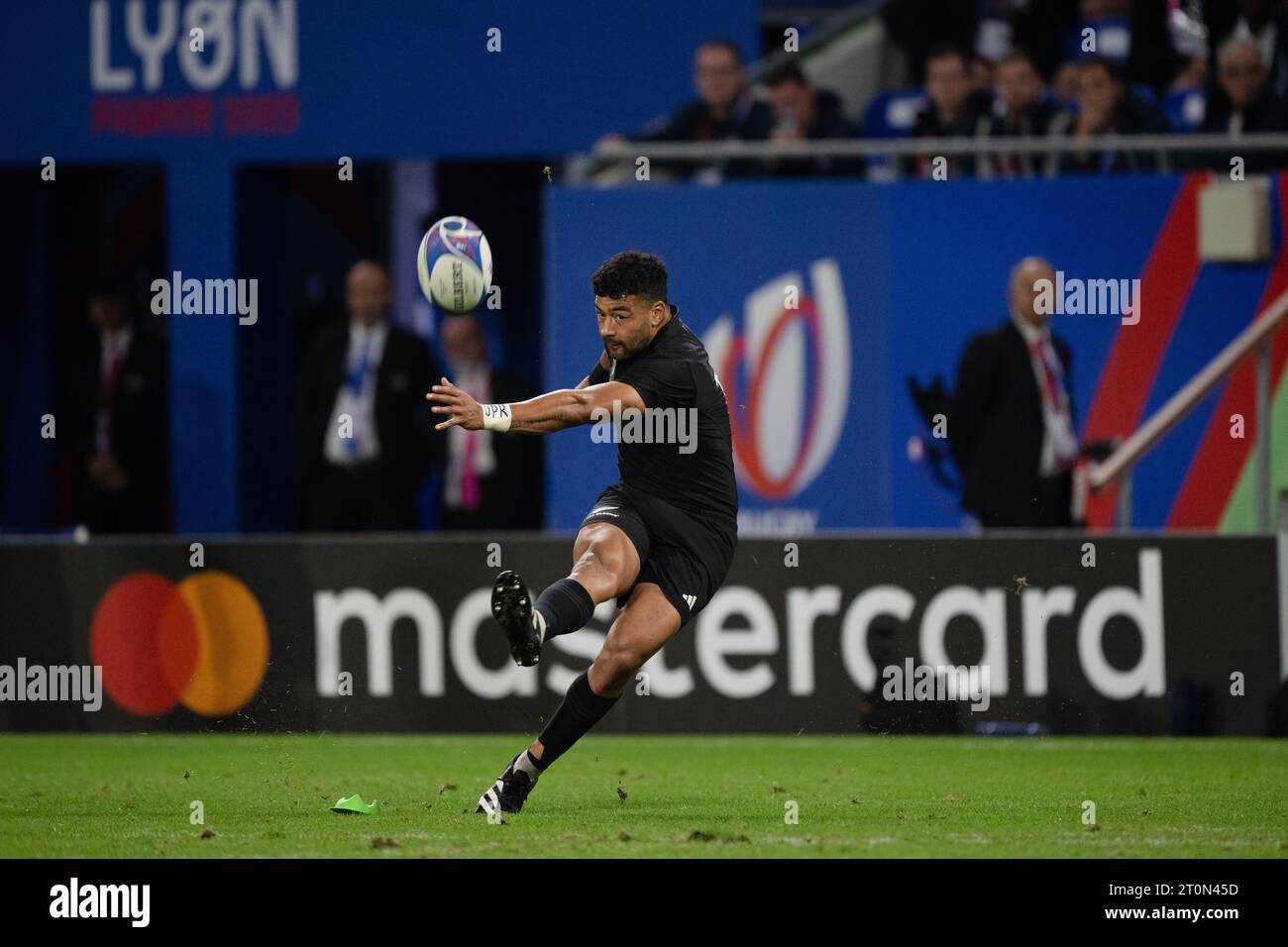 Richie Mo'unga (NZL) during the 2023 Rugby World Cup Pool A match ...