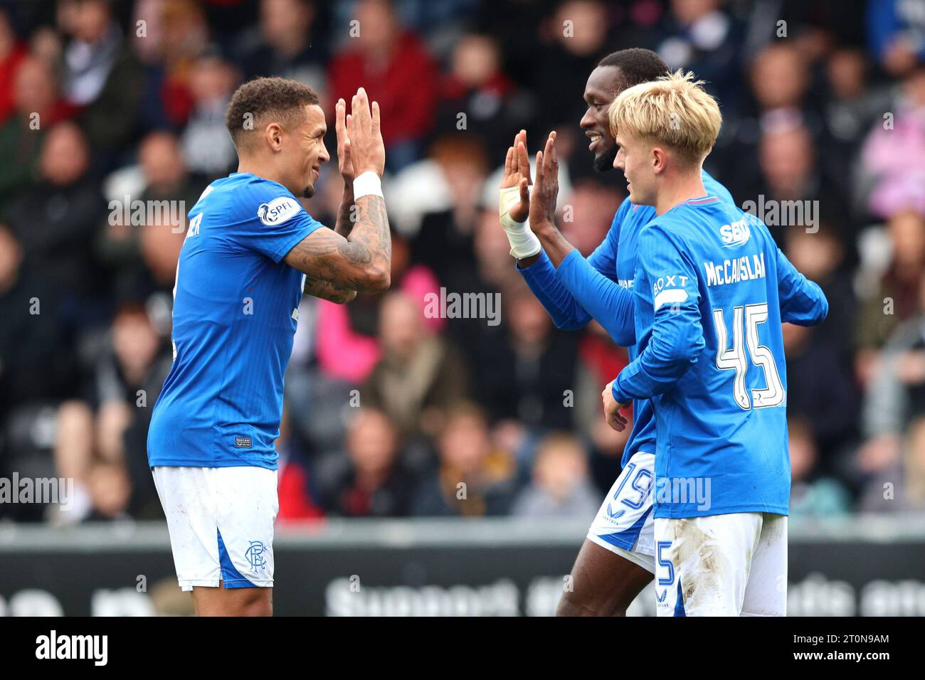 Rangers' Abdallah Sima (centre) celebrates scoring their side's second ...