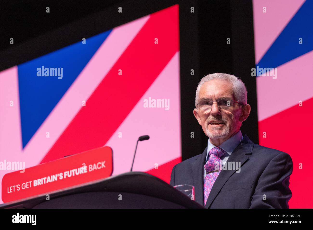 Harry Donaldson , Chair of the CAC, speaks prior to Angela Rayner ...