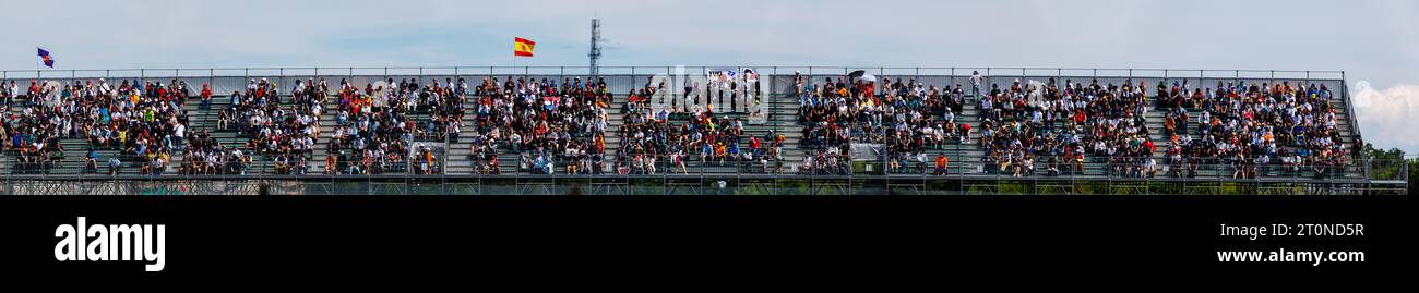 Suzuka Grand Prix Circuit, 9 October 2023: Fans during the 2023 Japan ...