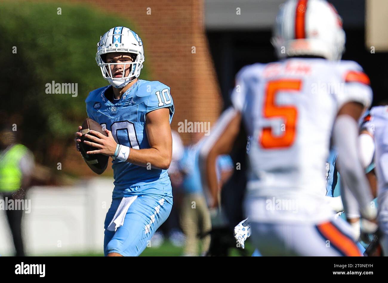 October 7,2023: North Carolina sophomore Drake Maye (10) looks for open ...