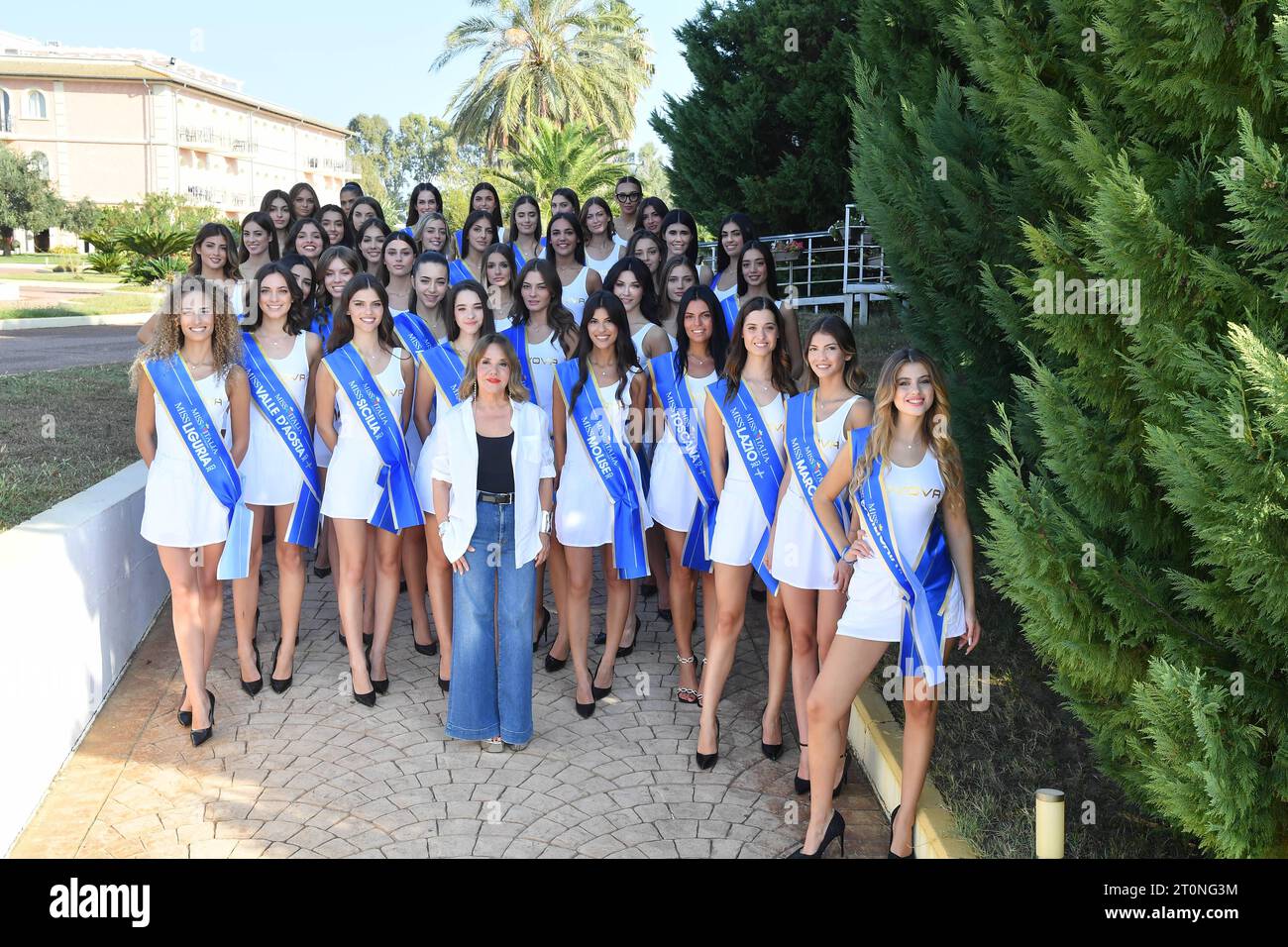 Rossano Corigliano: BV Airone resort. Group participating in Miss ...