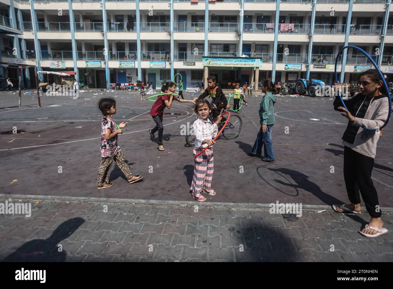 Gaza, Palestinian Territories. 08th Oct, 2023. Palestinian children ...