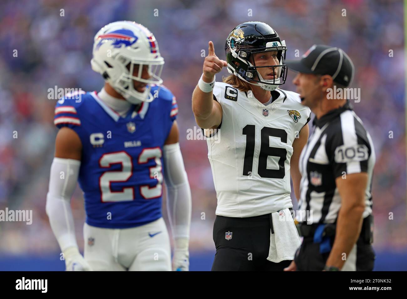 Jacksonville Jaguars quarterback Trevor Lawrence (16) gestures during ...