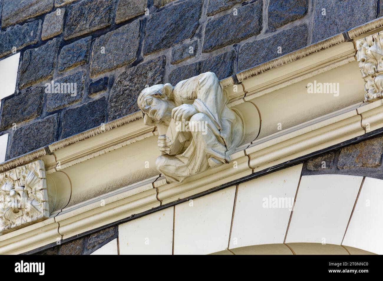 Grotesques terra hi-res stock photography and images - Alamy