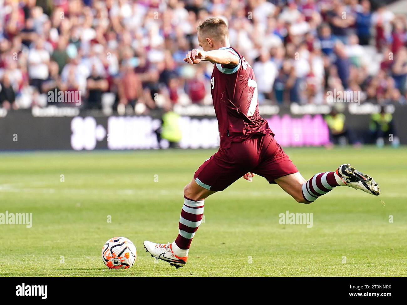 James ward prowse west ham 2023 free hi-res stock photography and ...
