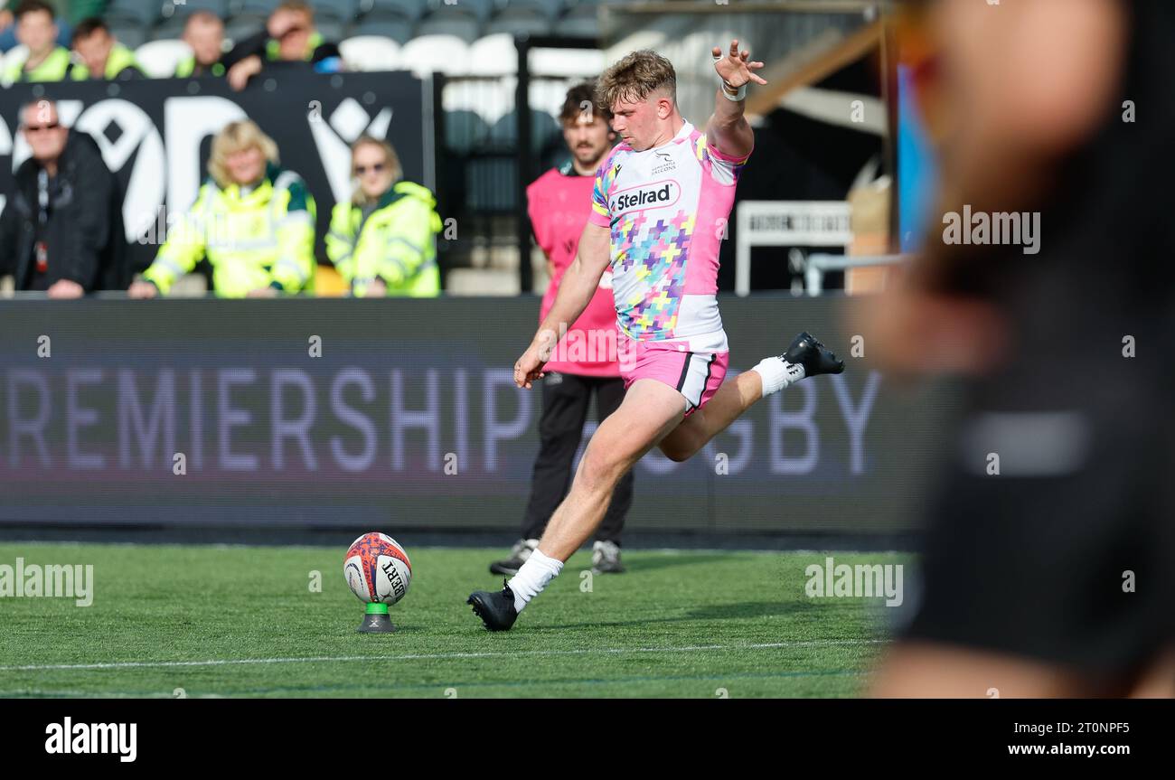 Louie johnson newcastle rugby hi-res stock photography and images - Alamy