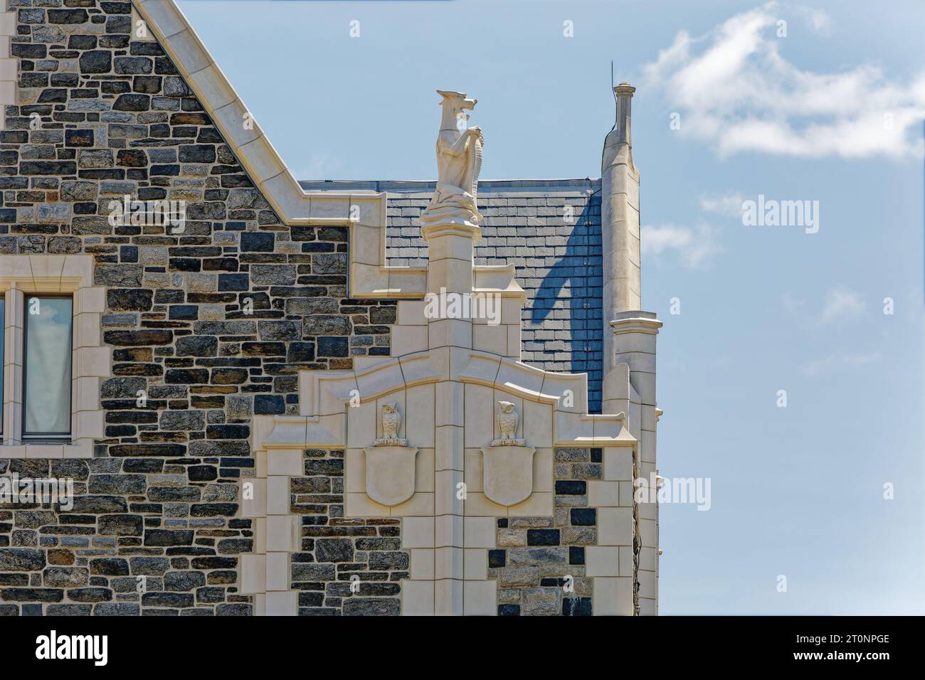 George brown college university hi-res stock photography and images - Alamy