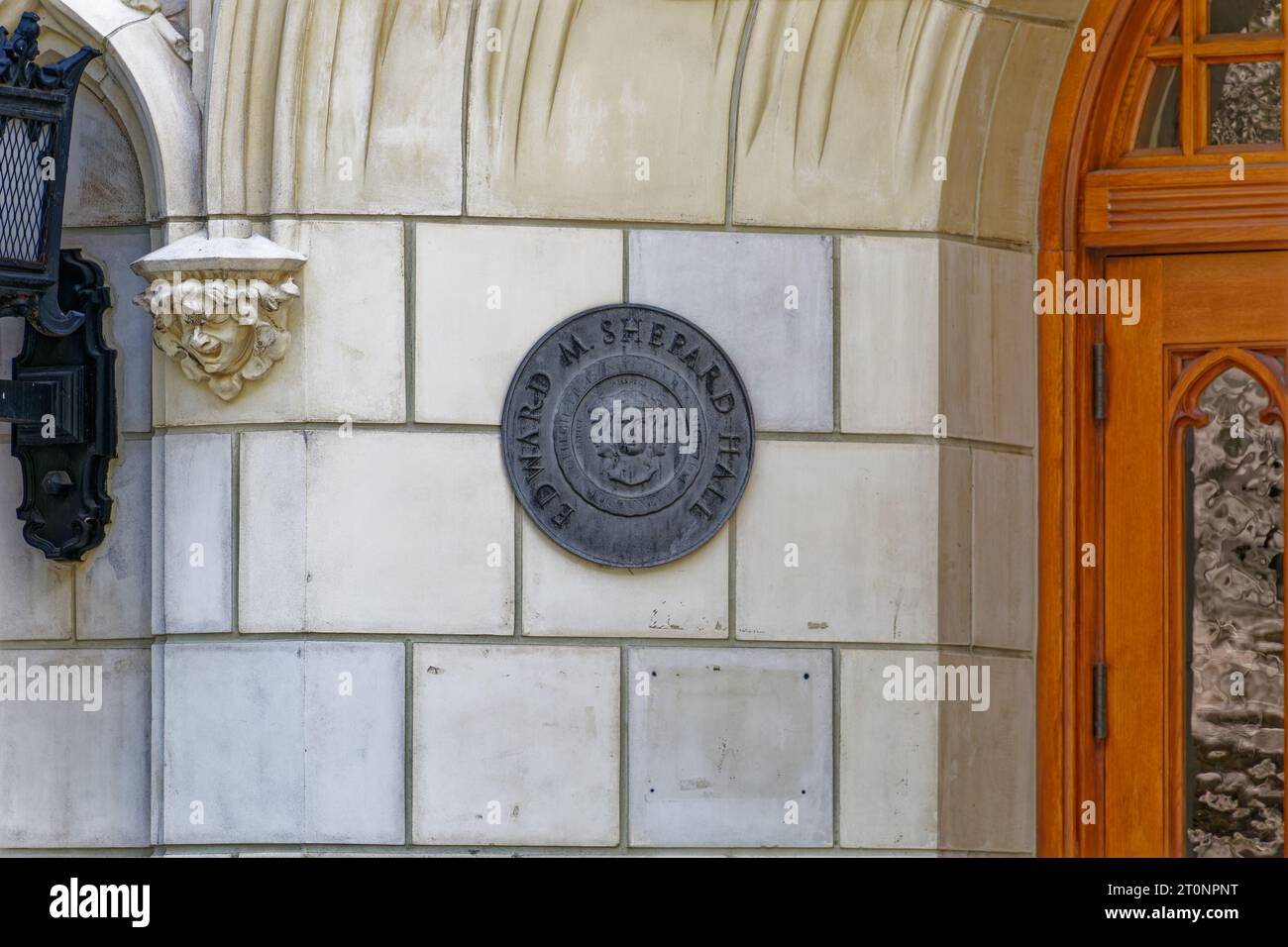 George brown college university hi-res stock photography and images - Alamy