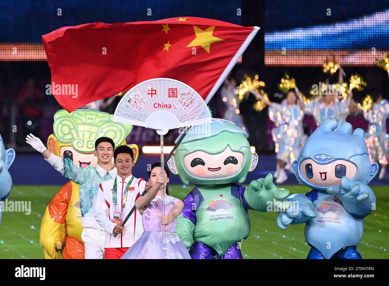 Hangzhou, China's Zhejiang Province. 8th Oct, 2023. The flag bearer of ...