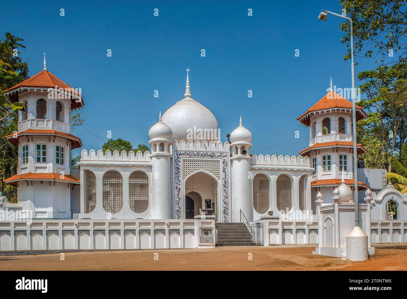 Minaret juma masjid mosque hi-res stock photography and images - Alamy