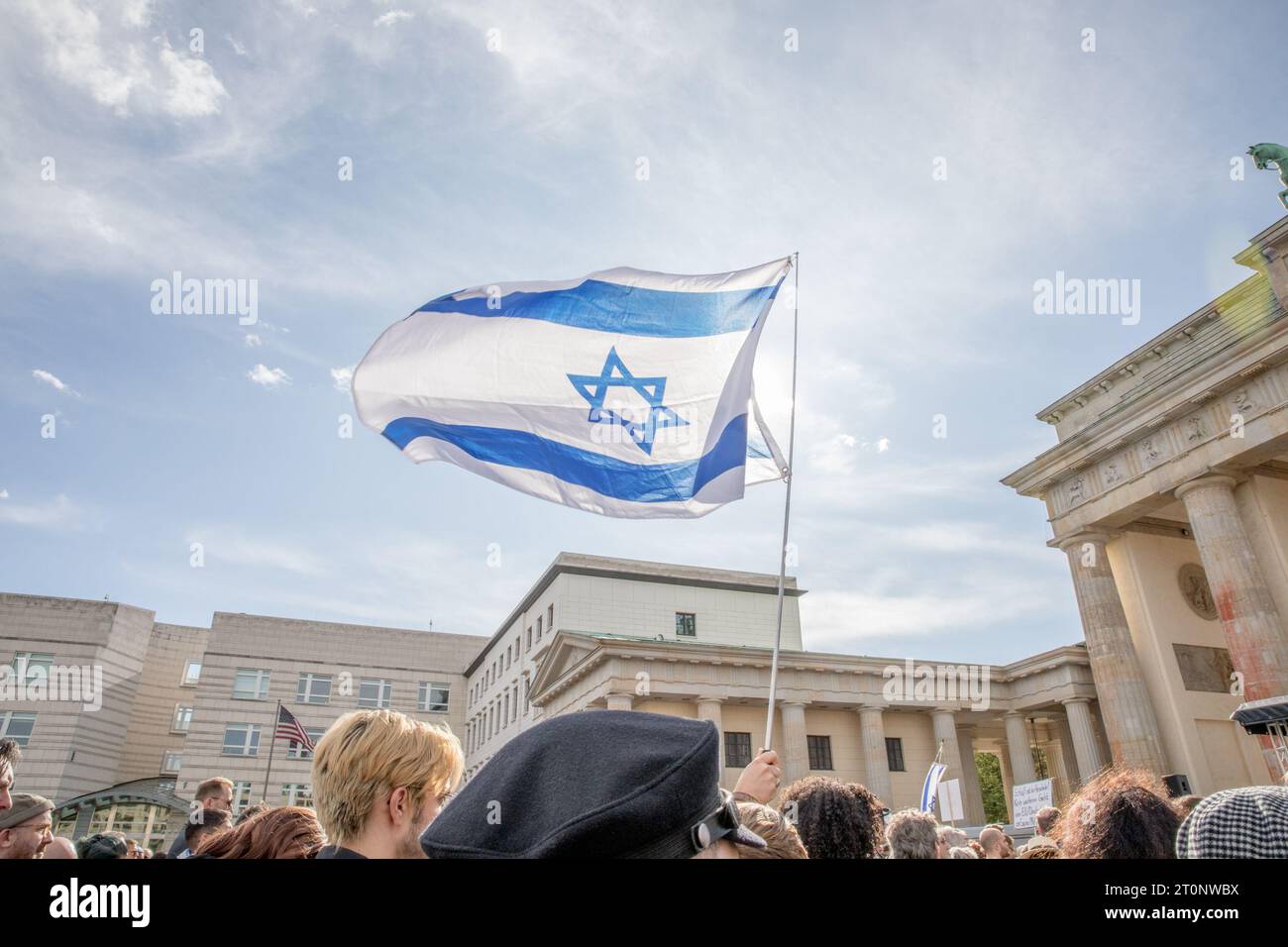 Berlin, Germany. 8th Oct, 2023. In a poignant display of solidarity and ...