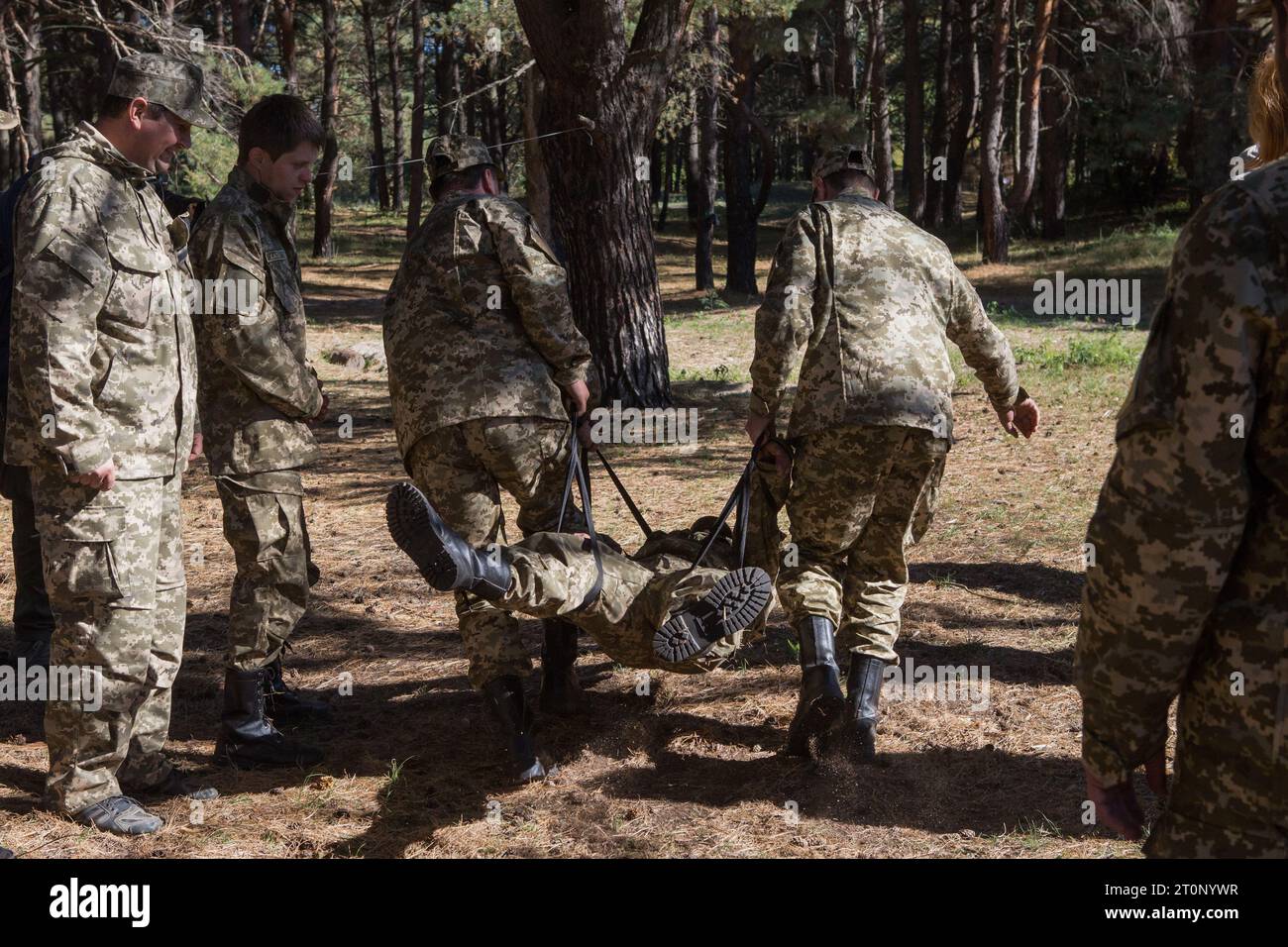 Battlefield medicine hi-res stock photography and images - Alamy