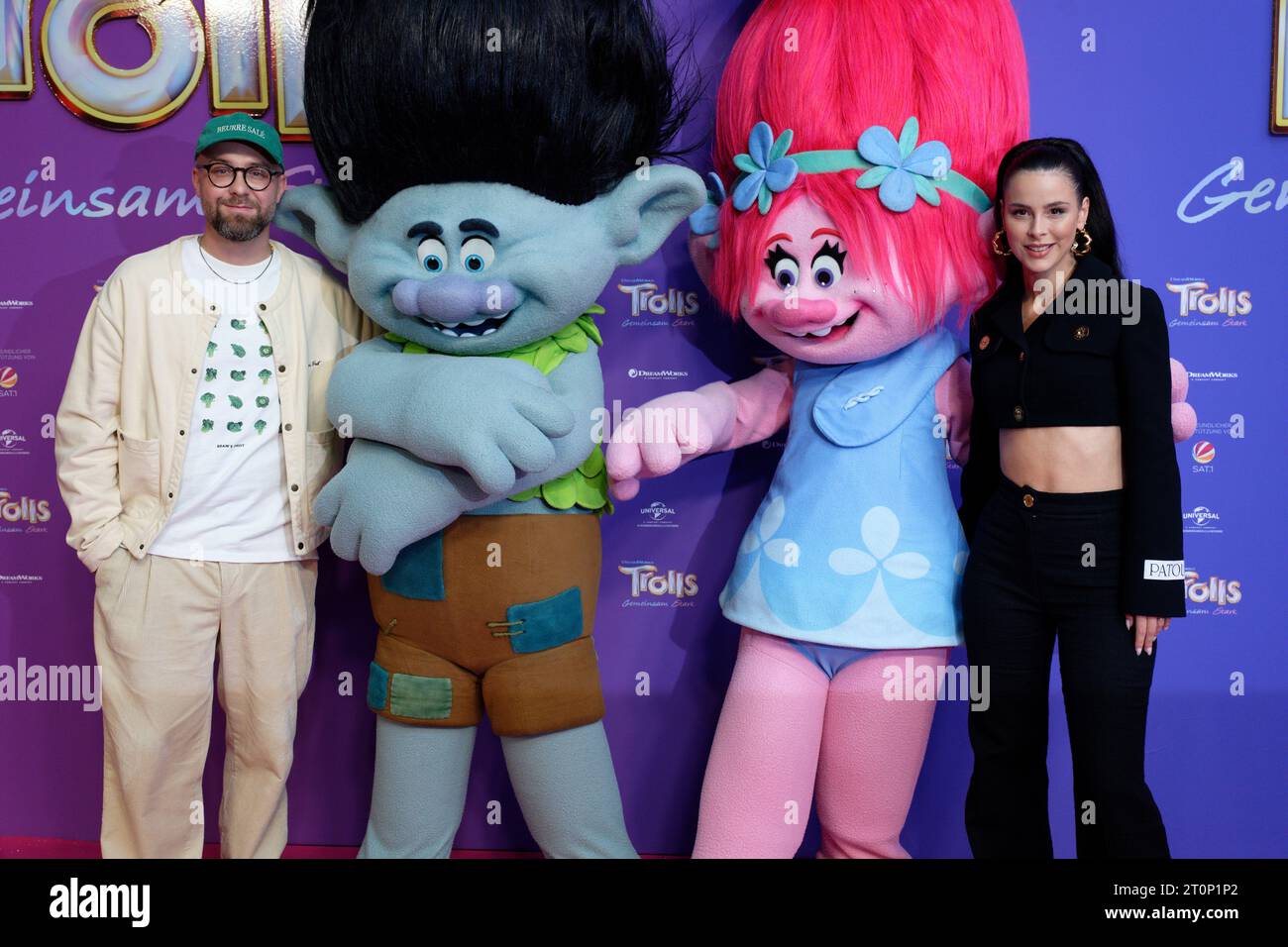 Cologne, Germany. 08th Oct, 2023. Voice actor Mark Forster (l) and ...