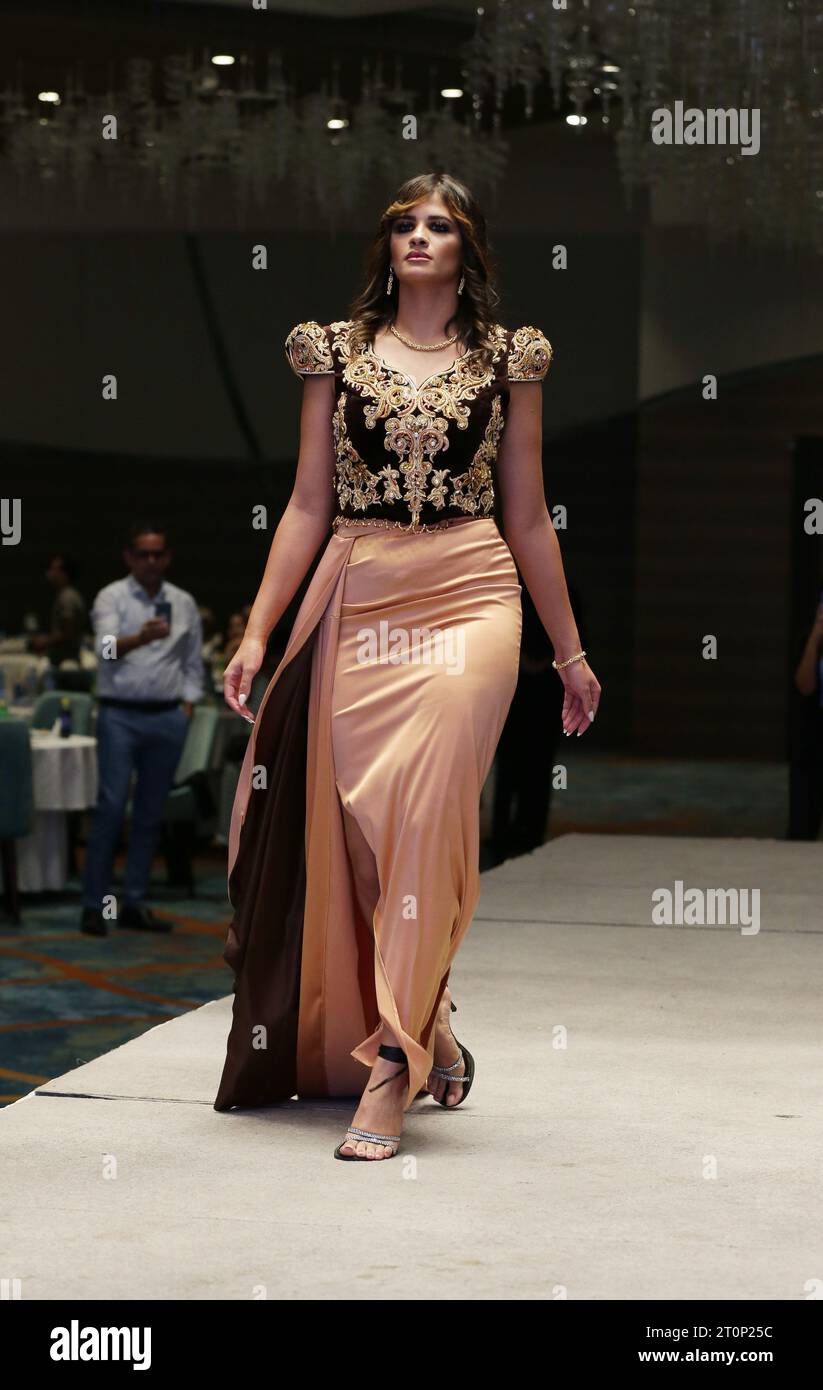 Alger, Algeria. 07th Oct, 2023. A fashion show of traditional and modern Algerian clothing ...