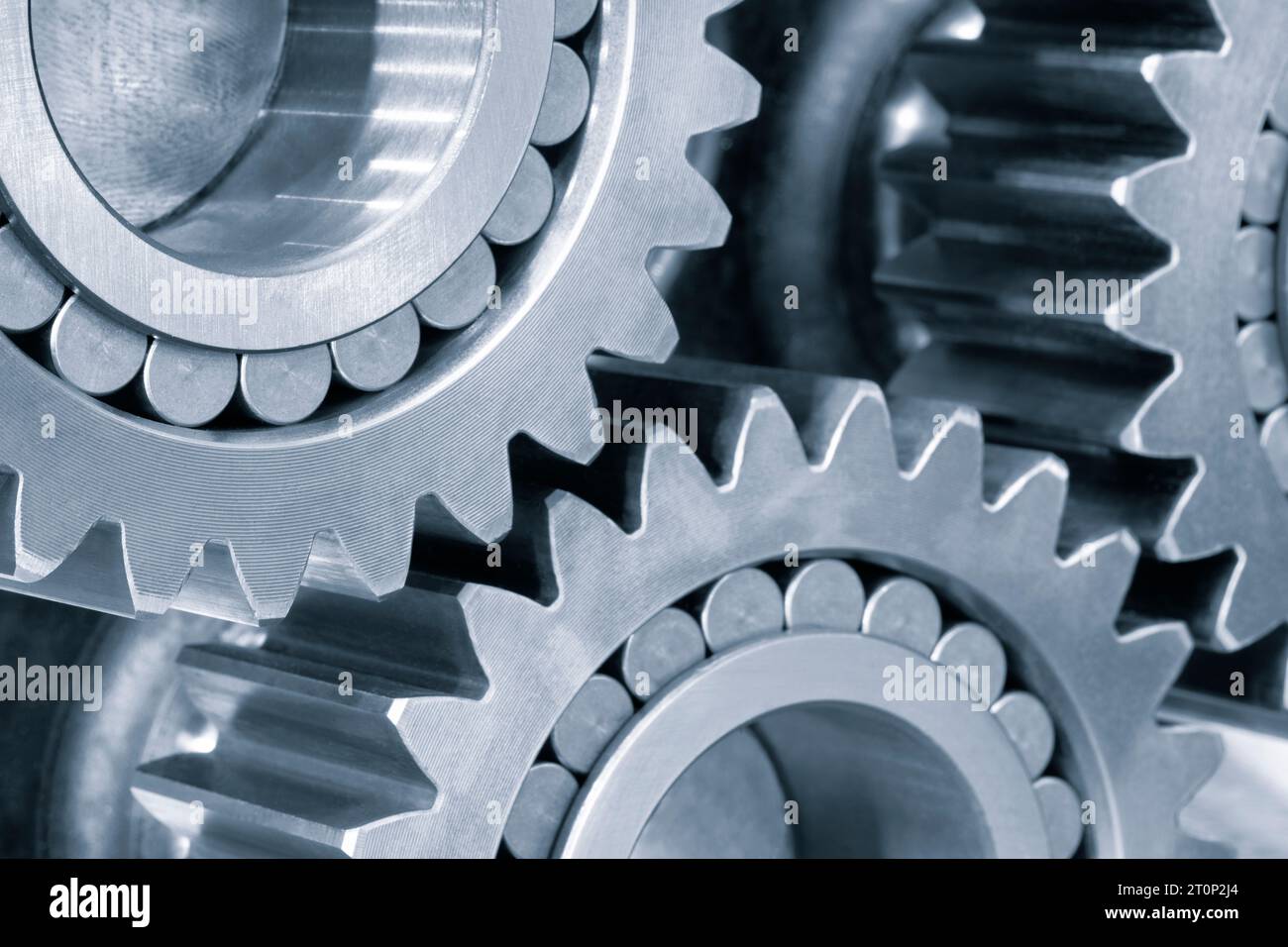 Car planetary gear with 5 satellite cog wheels in opened gearbox ...