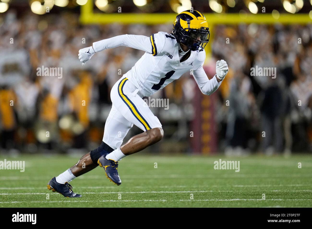 Michigan defensive back Amorion Walker (1) in action during the second ...