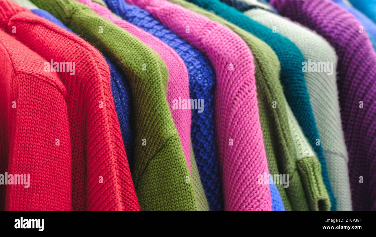 Family clothes shop hi-res stock photography and images - Alamy