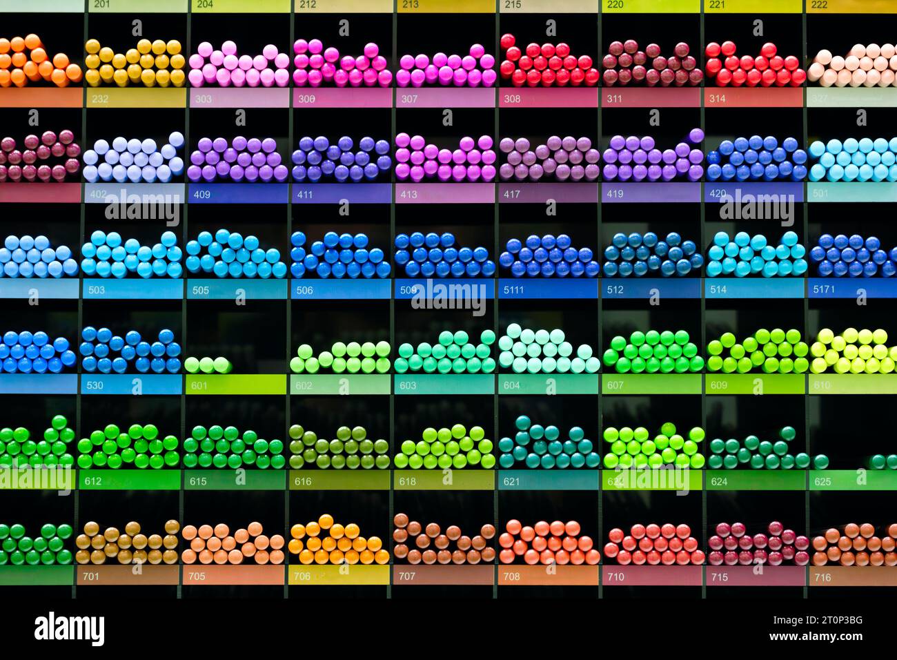 Retail display shelf of colorful marker pens Stock Photo - Alamy