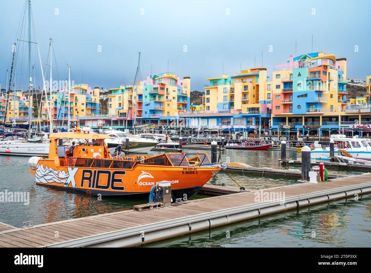 View albufeira old town beach hi-res stock photography and images - Alamy