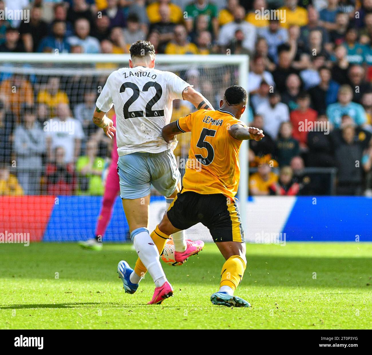 Wolverhampton, UK. 8th October 2023; Molineux Stadium, Wolverhampton ...
