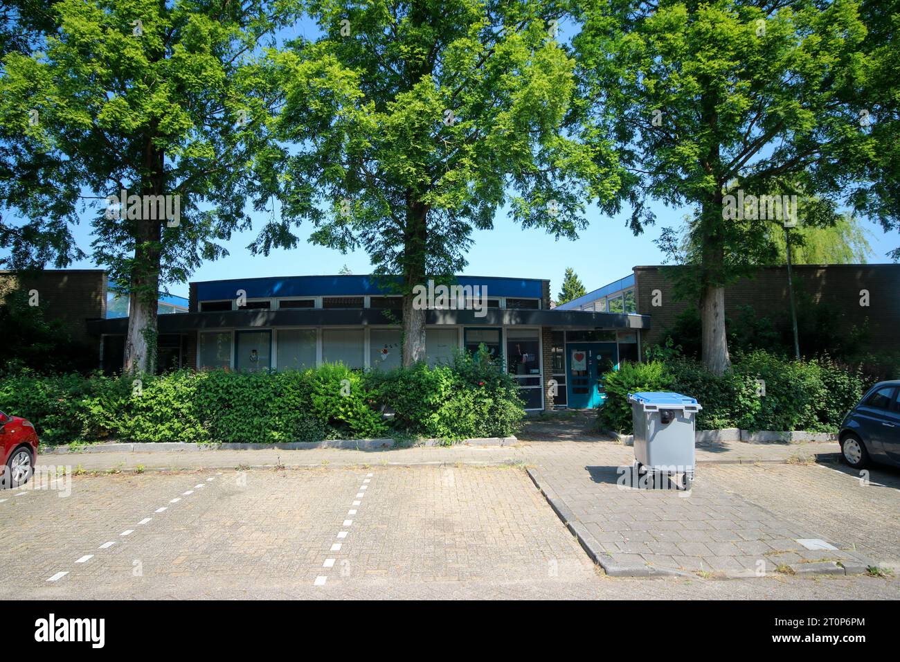 Holland elementary history hi-res stock photography and images - Alamy