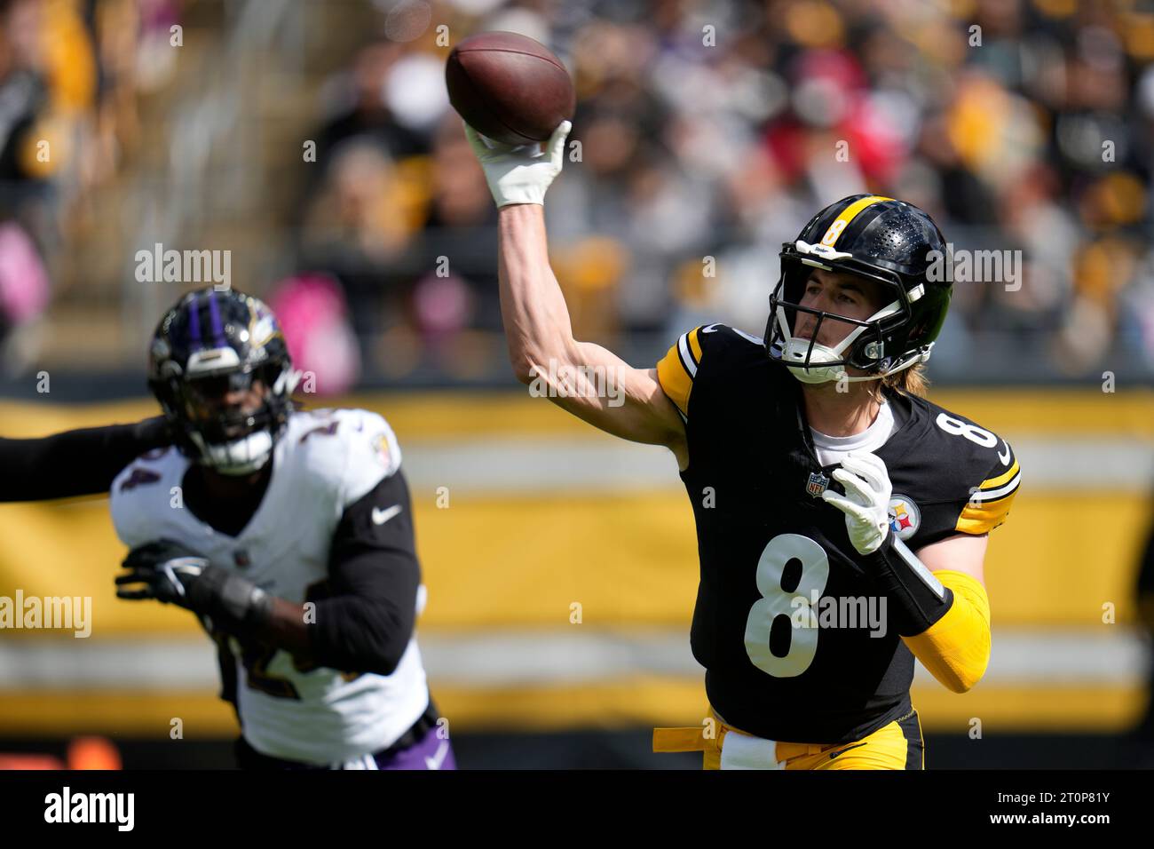 Pittsburgh Steelers quarterback Kenny Pickett (8) throws in the first ...