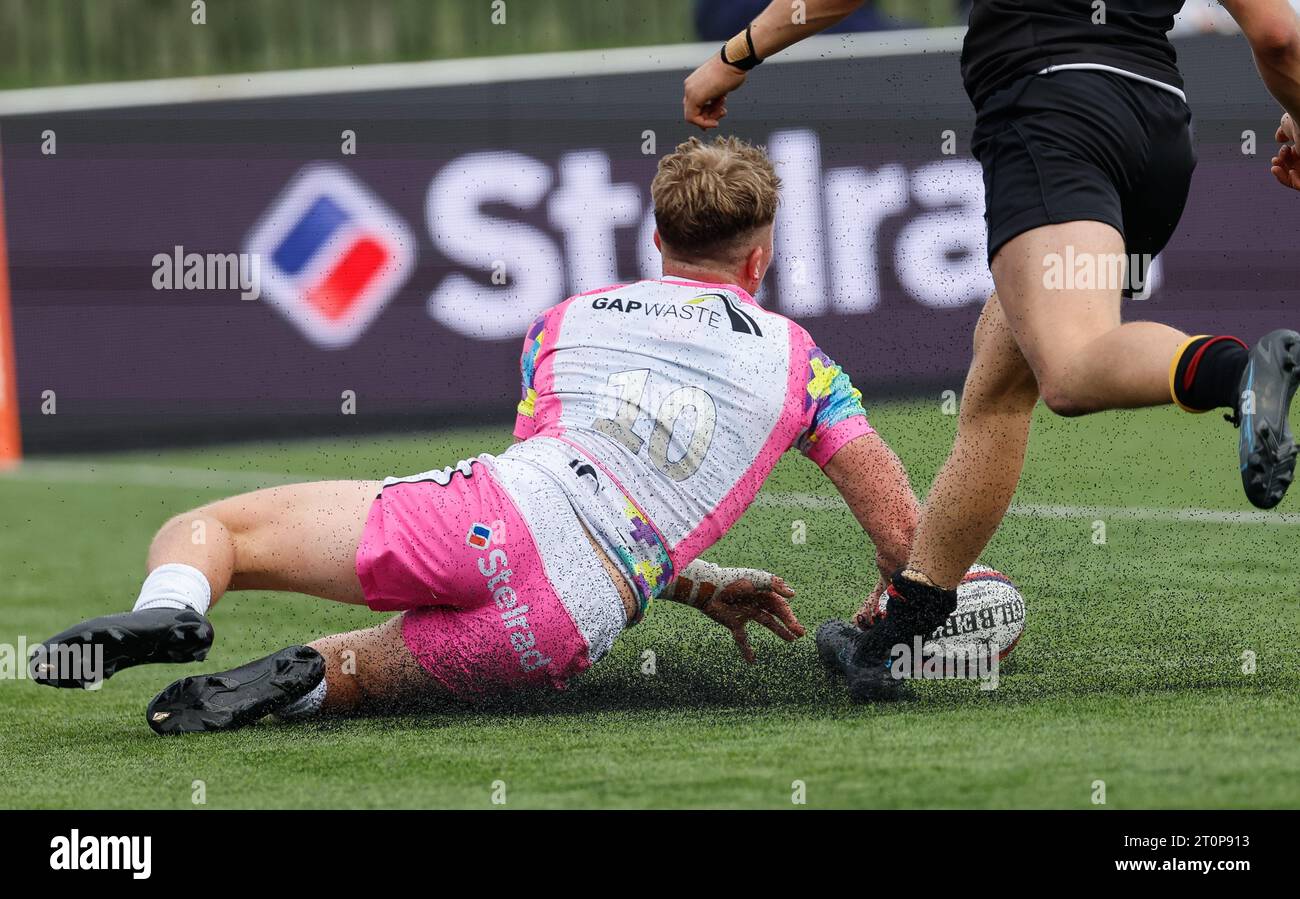 Louie johnson hi-res stock photography and images - Alamy