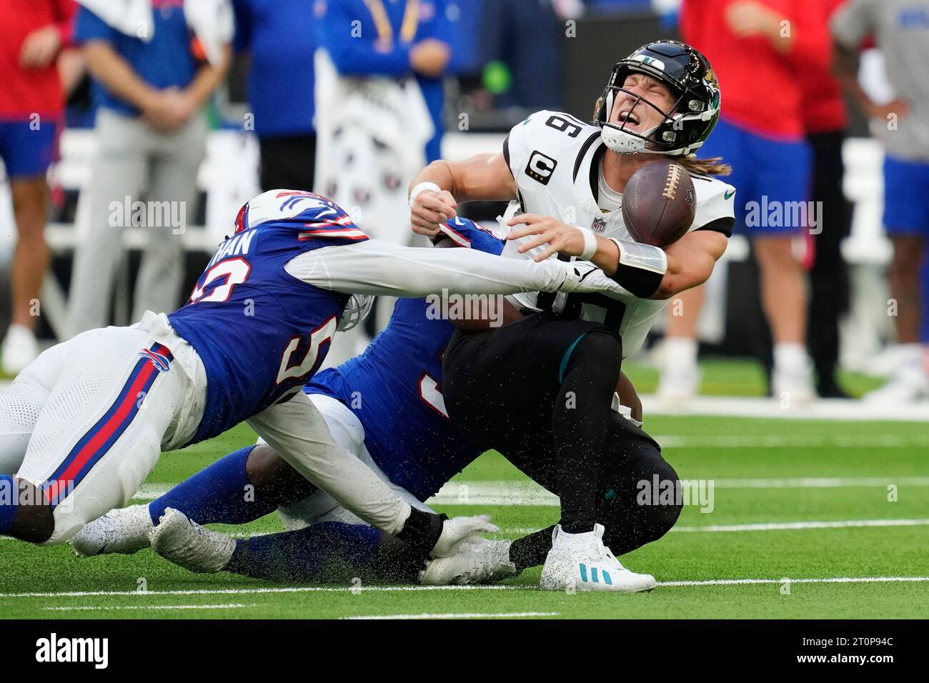 Buffalo Bills defensive tackle Ed Oliver (91) and Buffalo Bills ...