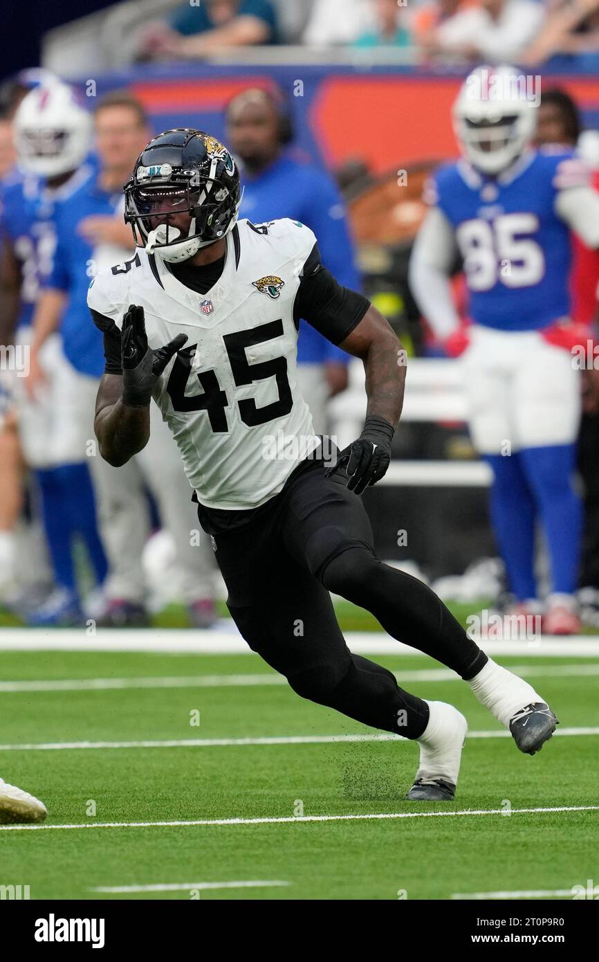 Jacksonville Jaguars linebacker K'Lavon Chaisson (45) in action during ...