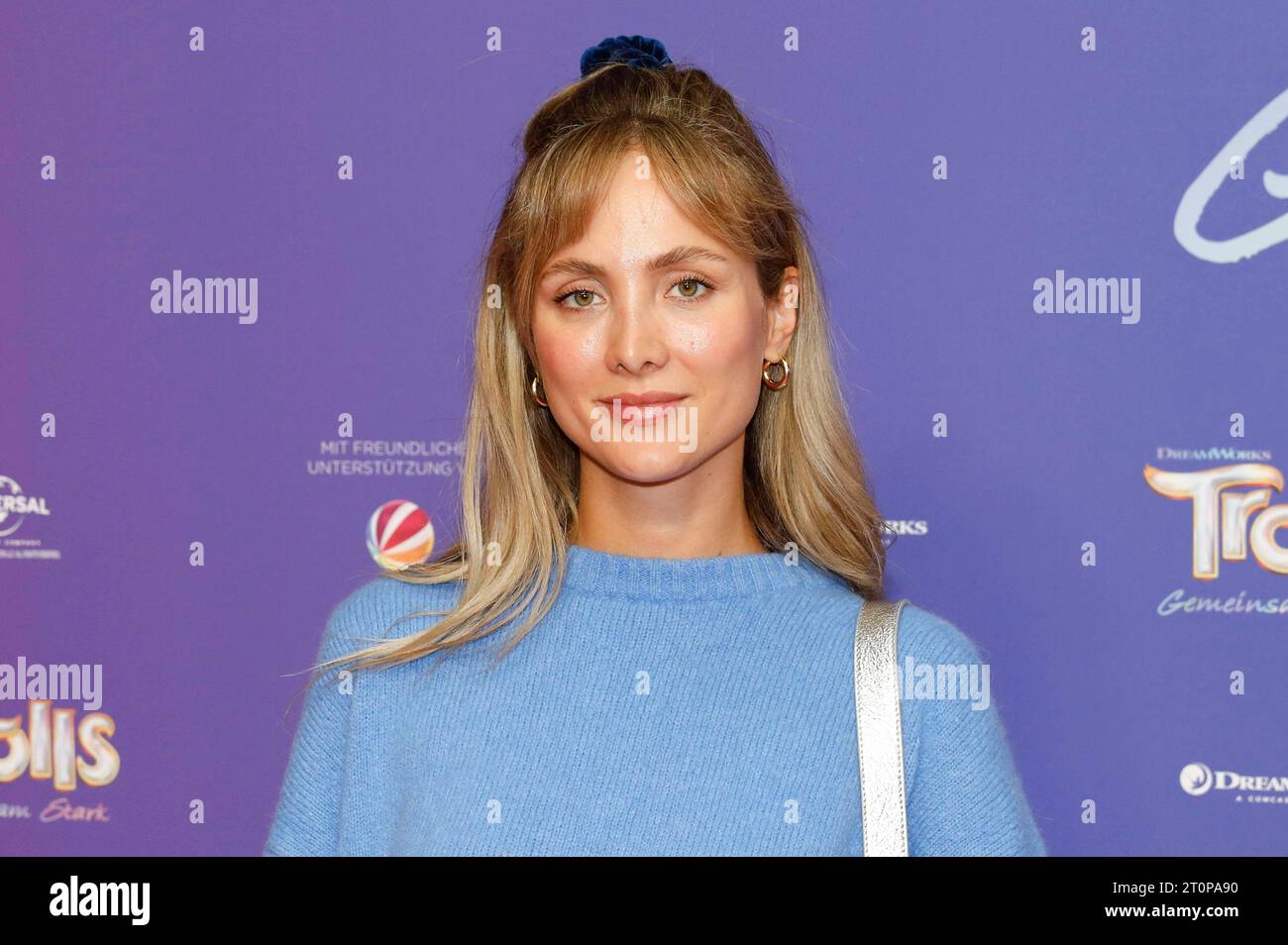 Carmen Kroll bei der Premiere des Anomationsfilms Trolls - Gemeinsam ...