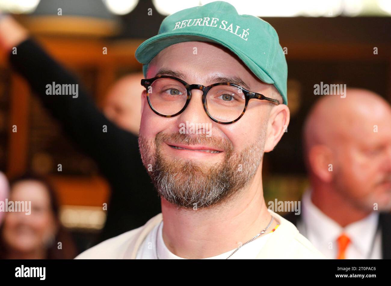 Mark Forster bei der Premiere des Anomationsfilms Trolls - Gemeinsam ...
