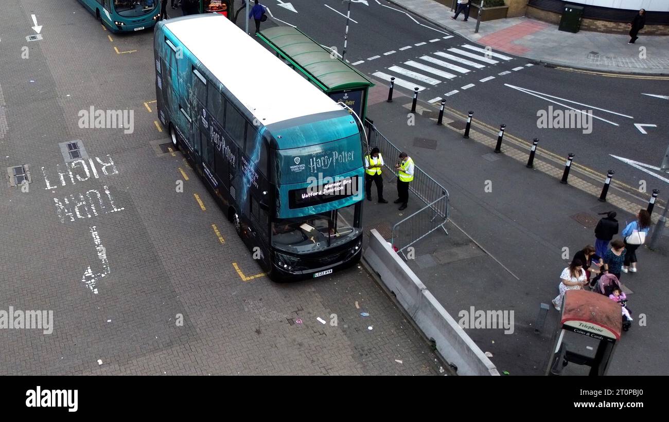 Harry Potter Tour Bus pickup at Watford Junction 2023 Stock Photo - Alamy