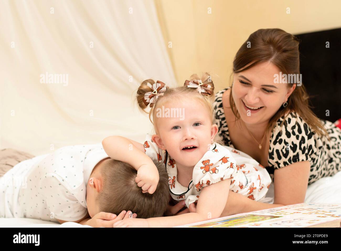 Children mom having fun in hi-res stock photography and images - Alamy