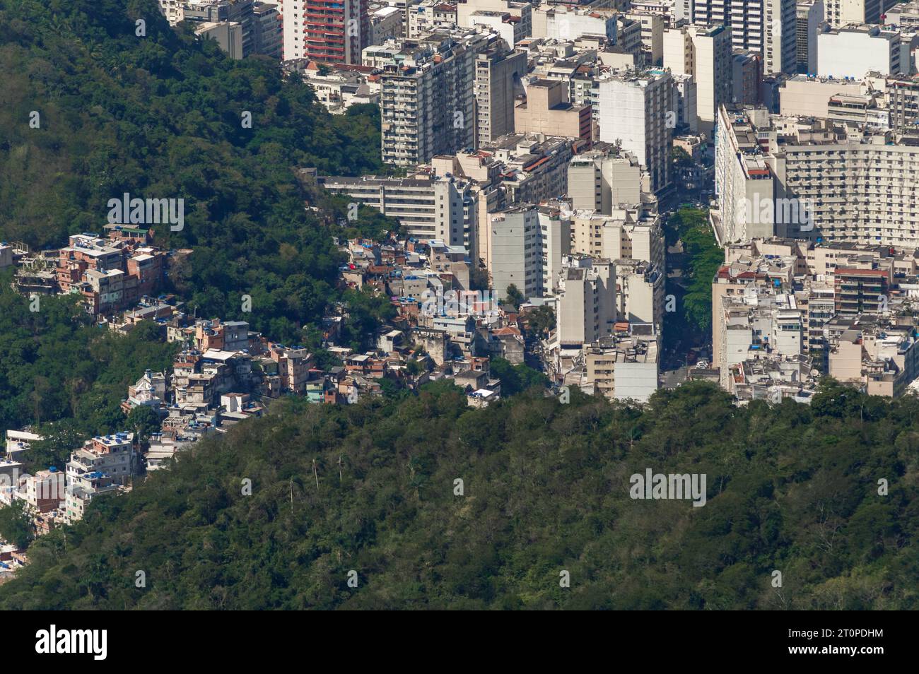 Rio poverty modern hi-res stock photography and images - Alamy