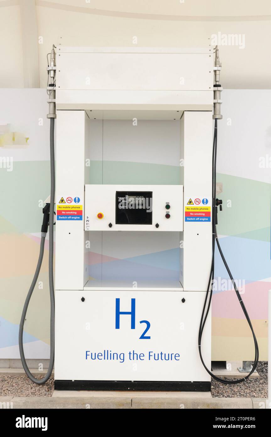 UK's first hydrogen filling station, Swindon, England Stock Photo - Alamy