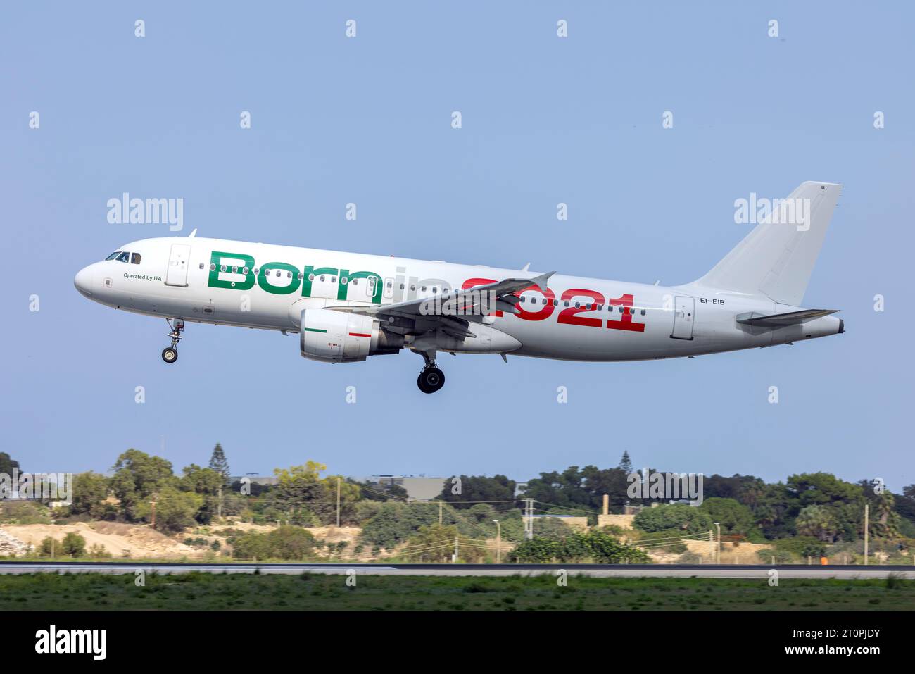 ITA Airways Airbus A320-216 (REG: EI-EIB) in the special Born in 2021 ...