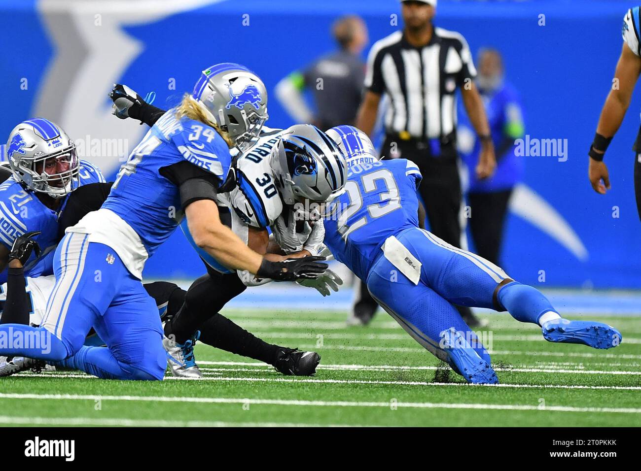 DETROIT, MI - OCTOBER 08: Carolina Panthers RB Chuba Hubbard (30 ...