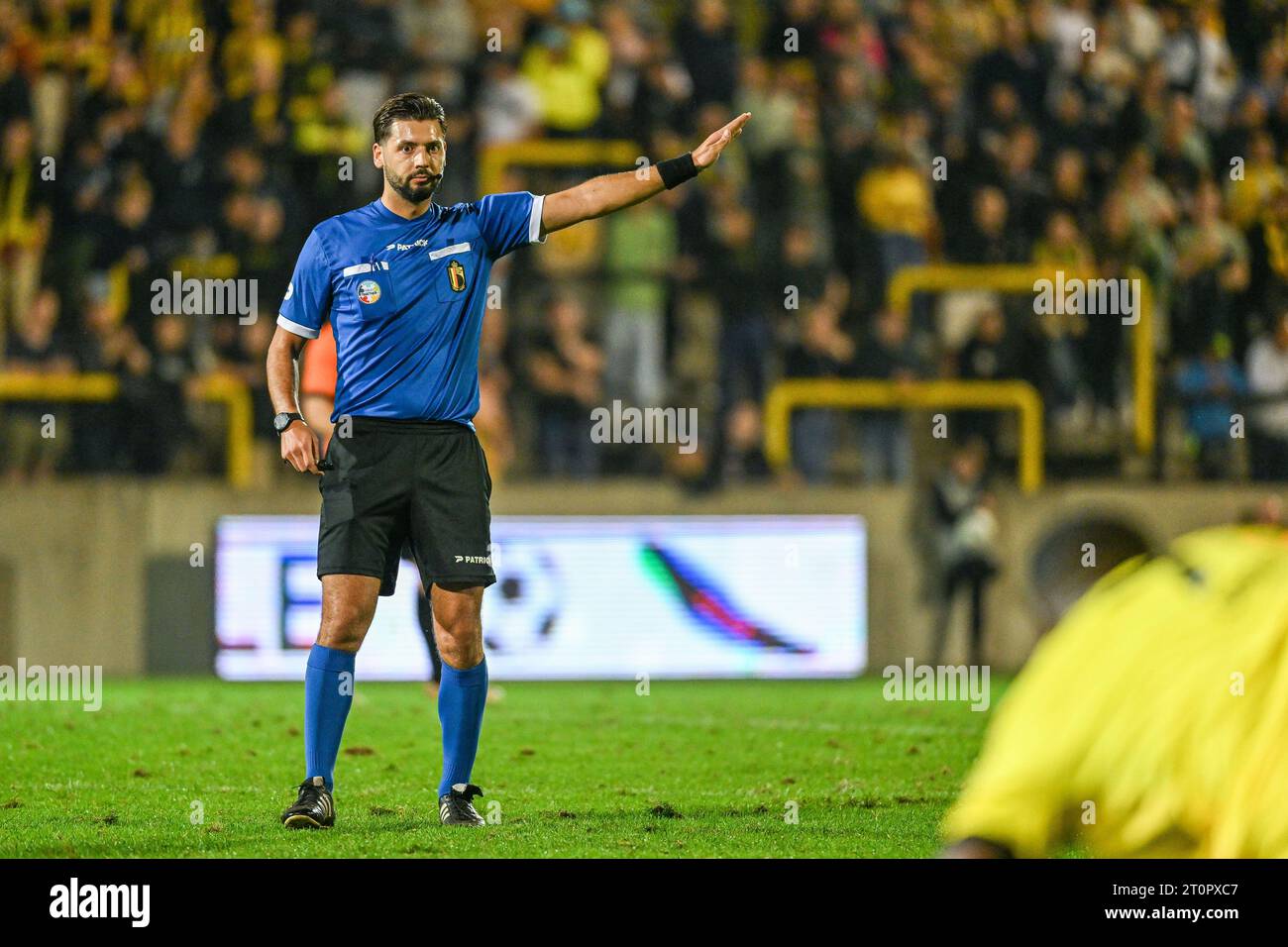 Lier, Belgium. 08th Oct, 2023. referee Massimiliano Ledda pictured ...