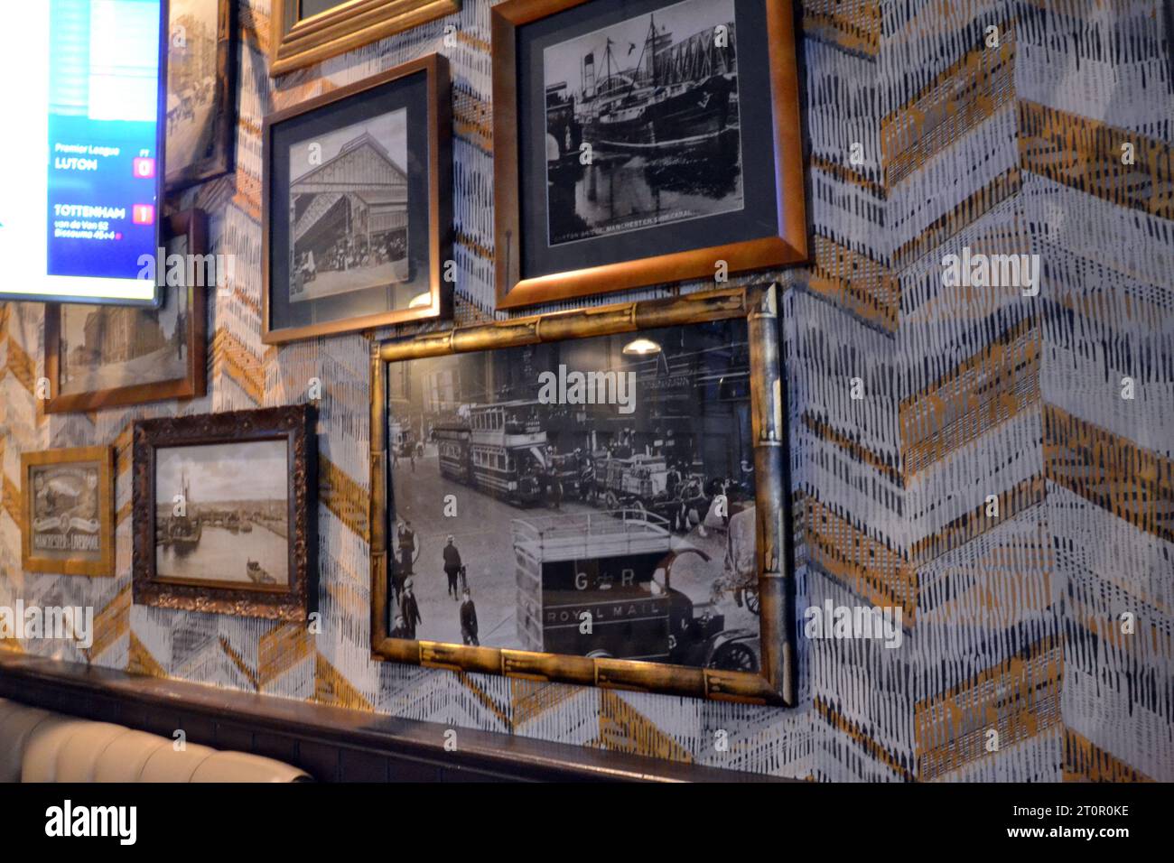 bw photos of a bygone age in manchester, UK Stock Photo - Alamy