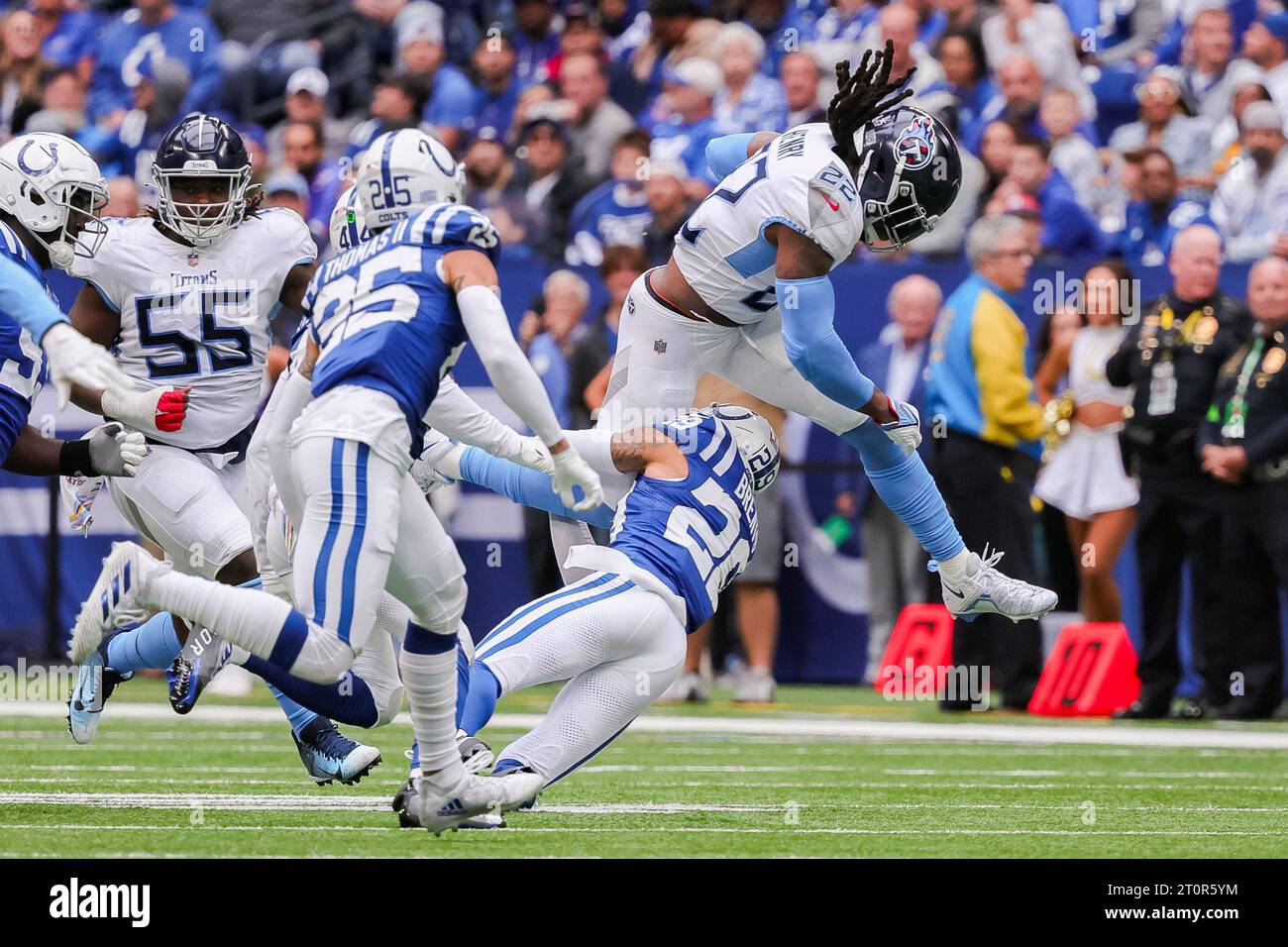 Indianapolis, Indiana, USA. 8th Oct, 2023. Tennessee Titans running ...