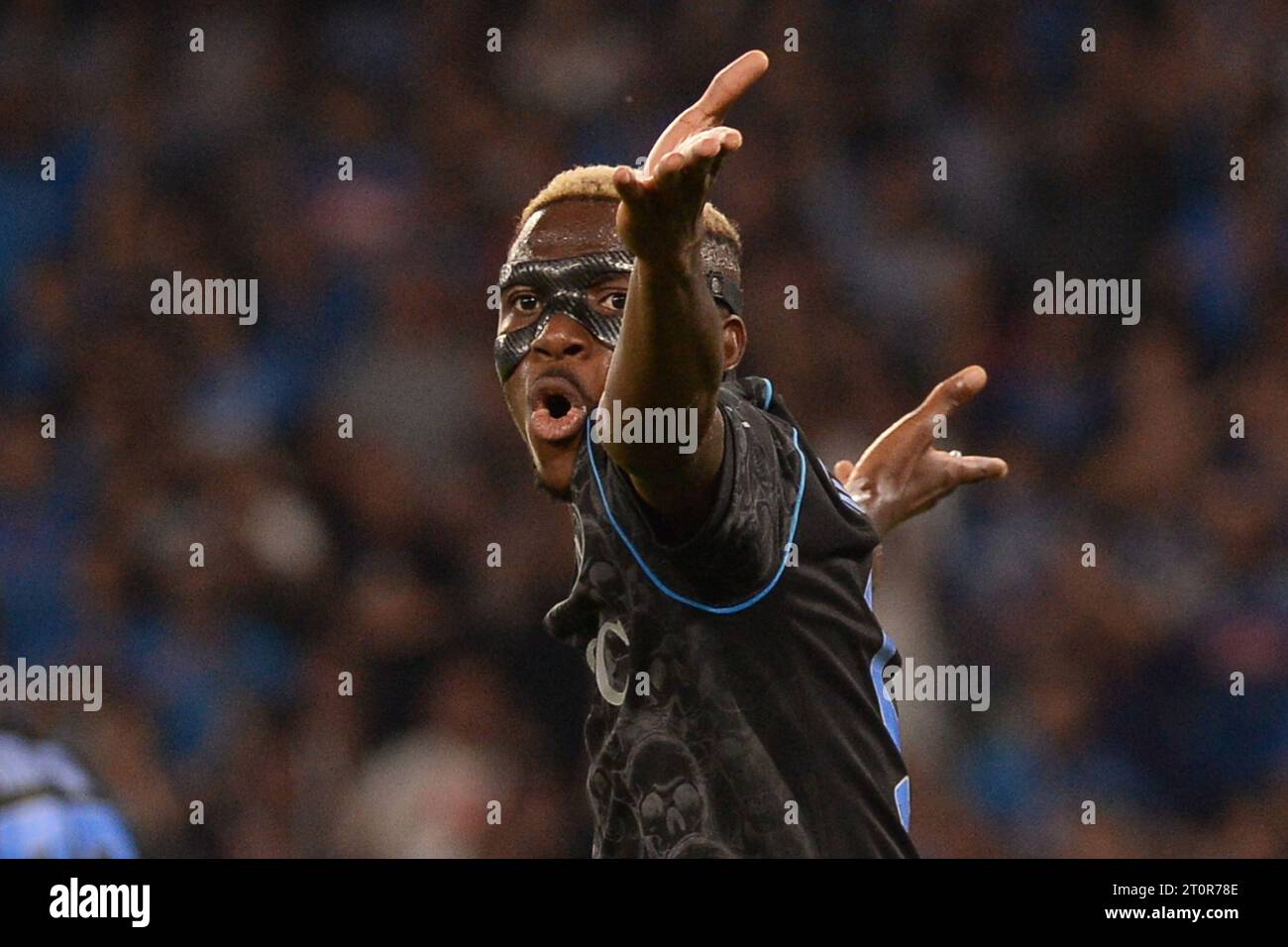 Naples, Italy. 08th Oct, 2023. Victor Osimen of SSC Napoli gesticulates ...