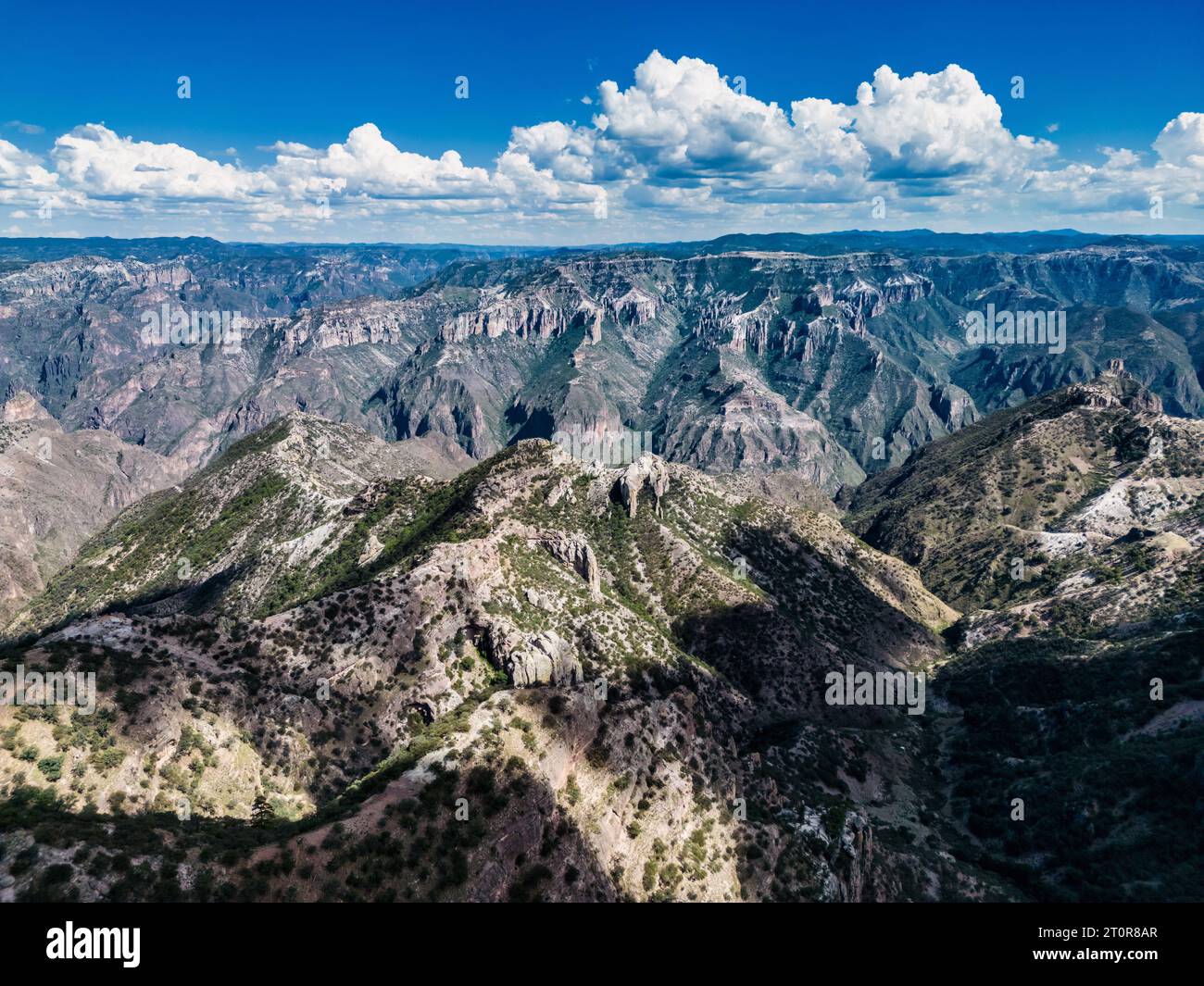 Expansive landscape unfolds hi-res stock photography and images - Alamy