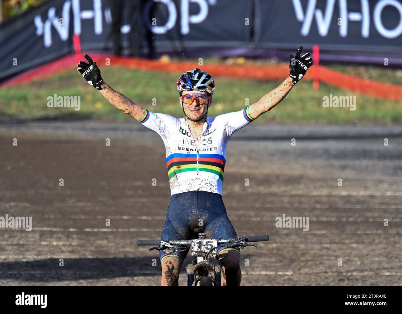 Thomas Pidcock, of Britain, celebrates after his victory at the men's ...