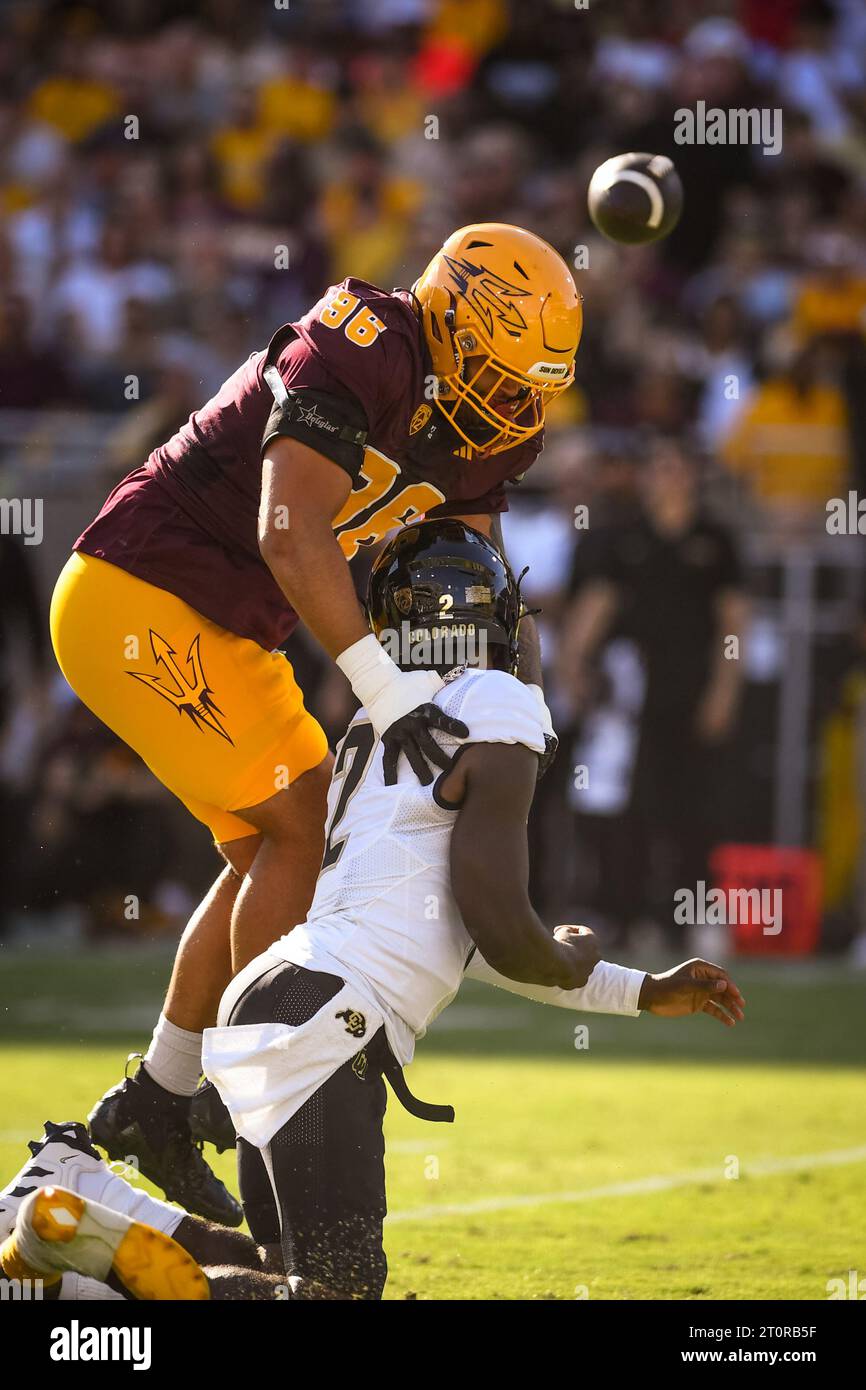 Arizona State Sun Devils defensive lineman Anthonie Cooper (96) blocks ...