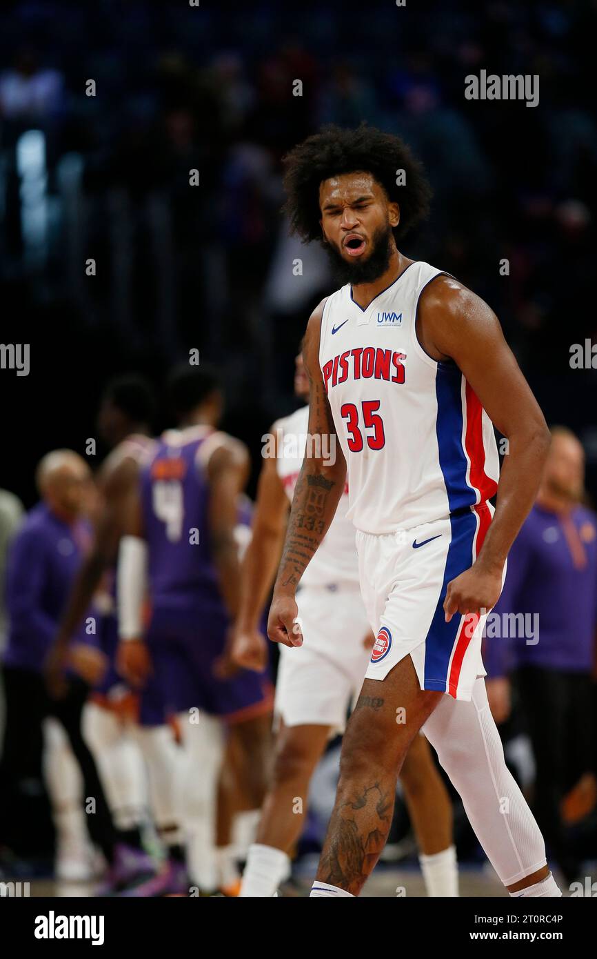 Detroit Pistons forward Marvin Bagley III (35) reacts after the Pitons tie the game against the ...