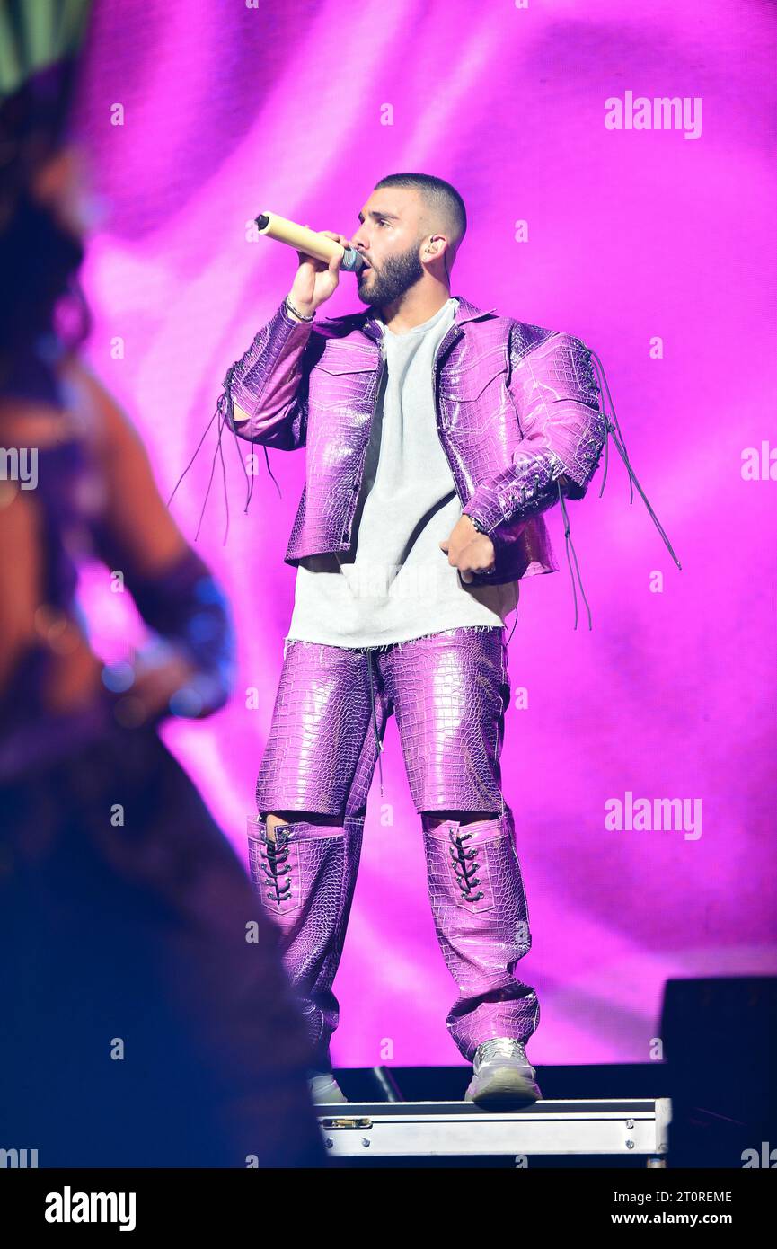 MIAMI, FLORIDA - OCTOBER 06: Manuel Turizo performs during his "2000 US ...