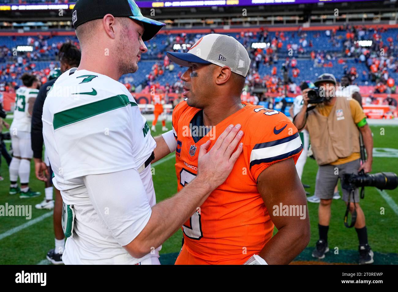 New York Jets quarterback Tim Boyle and Denver Broncos quarterback ...