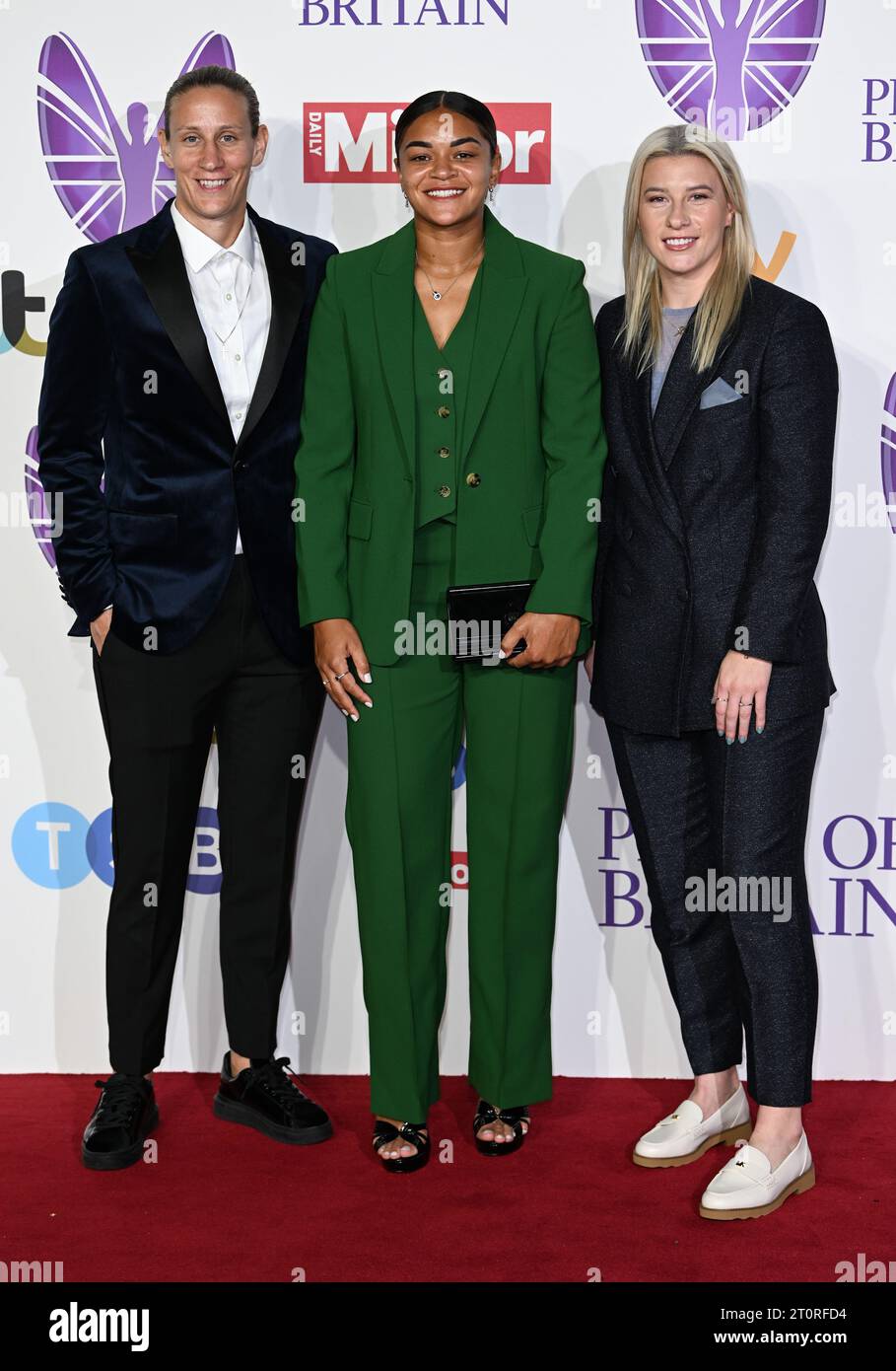 Jess carter and ann katrin berger hi-res stock photography and images ...